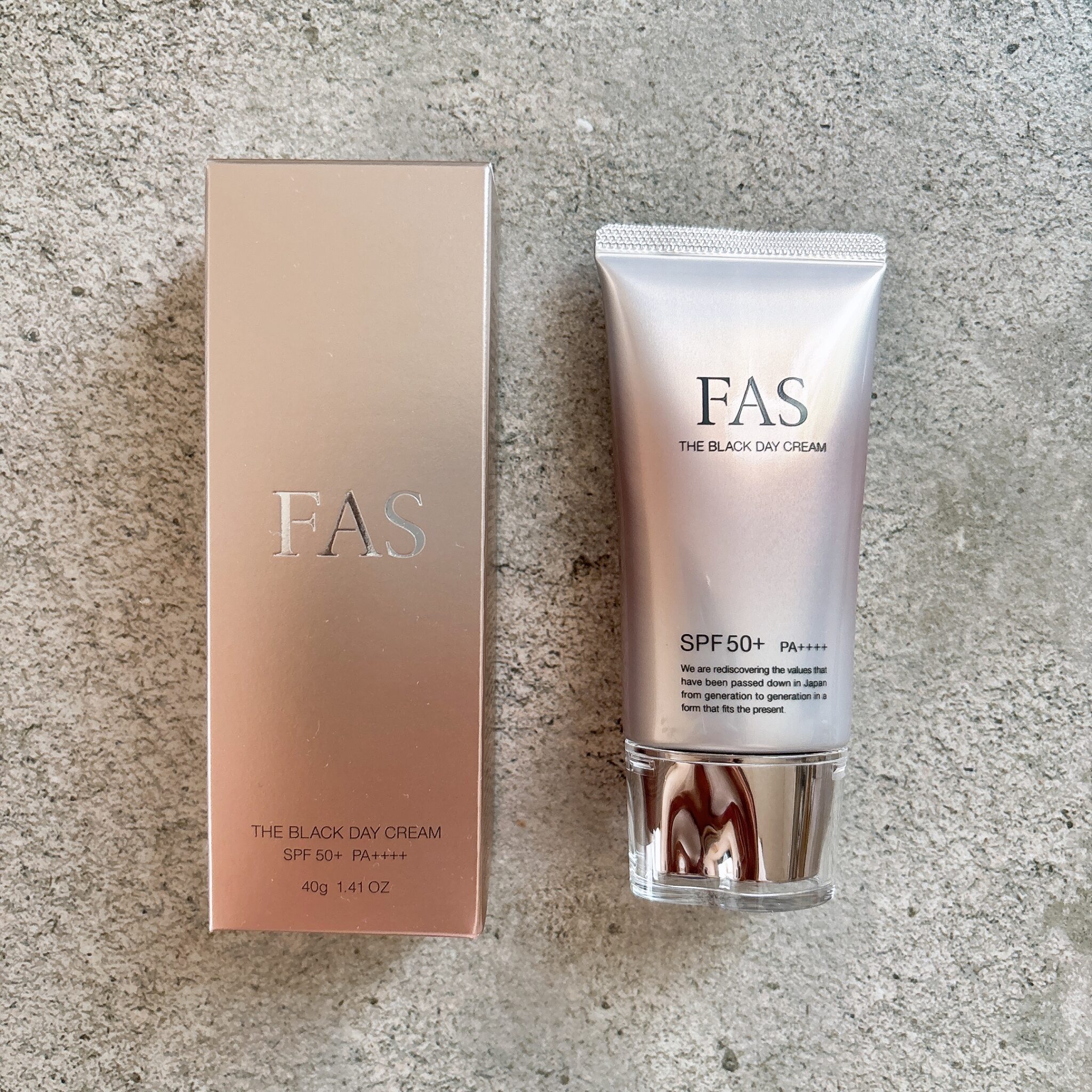 【口コミ】FAS「ザ ブラック デイ クリーム」購入レビュー！美白もできる最高UVクリーム発見！ - flowerish